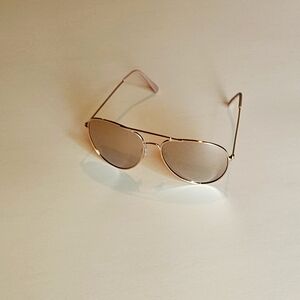 Accessories | Maverick Rose Gold Aviator Sunglasses | Poshmark
